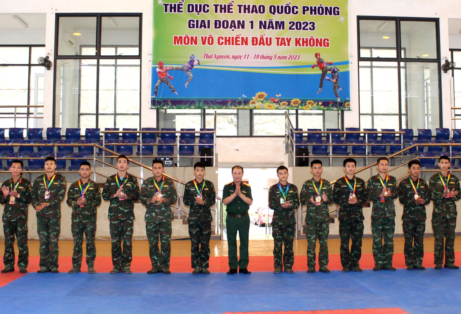 Trao Huy Chương Môn Võ Chiến đấu Tay Không Tại Hội Thao Tdtt Quốc Phòng Quân Khu Năm 2023